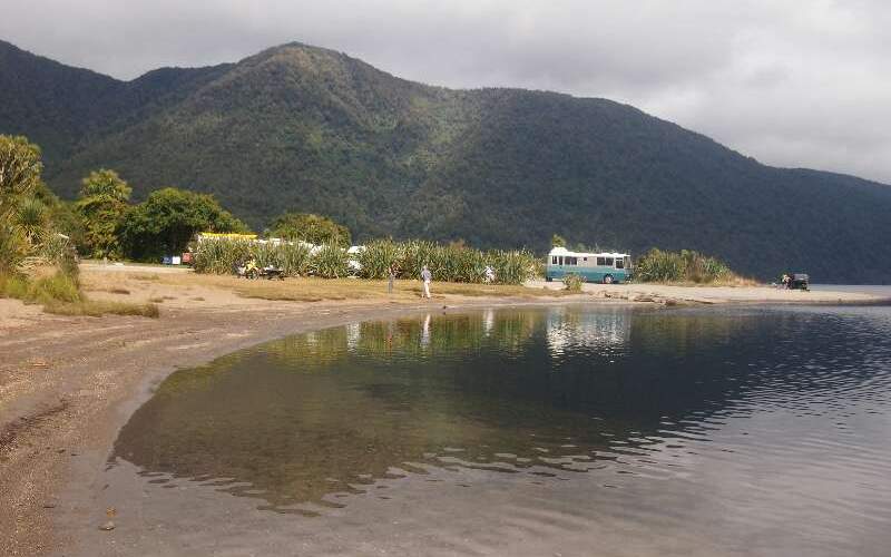 Lake Paringa Campsite | Freedom/Basic Camp | New Zealand